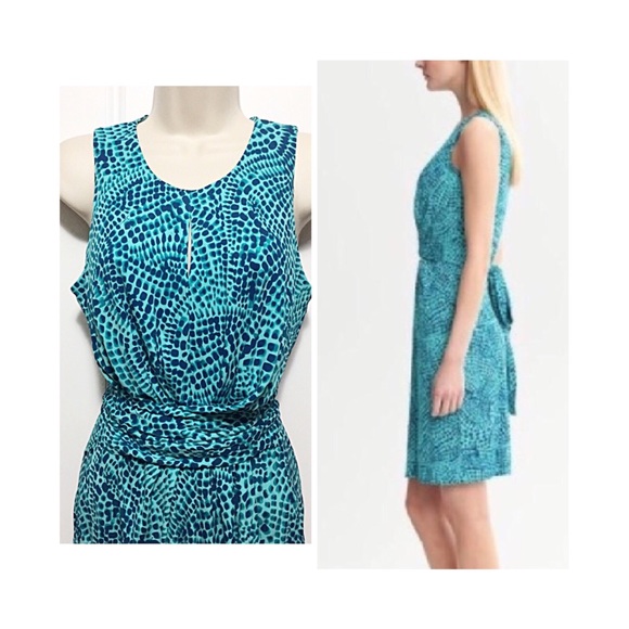 Banana Republic | Dresses | Br Issa Collection Blue Ceramic Print Dress ...